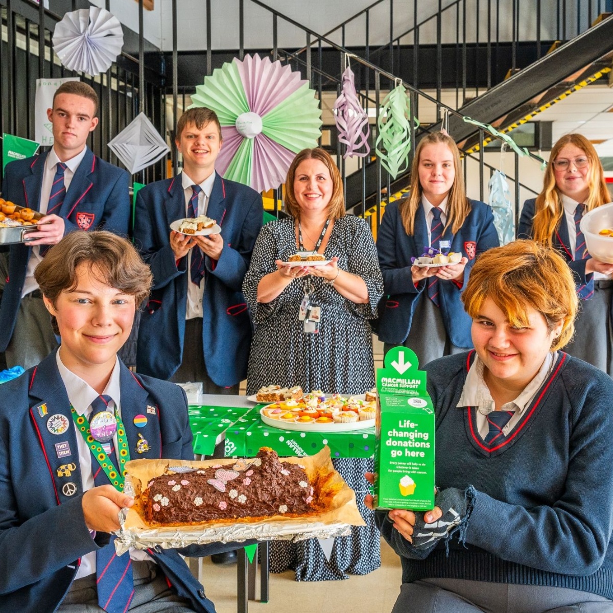 Smithdon High School - Hunstanton students raise money for cancer charity